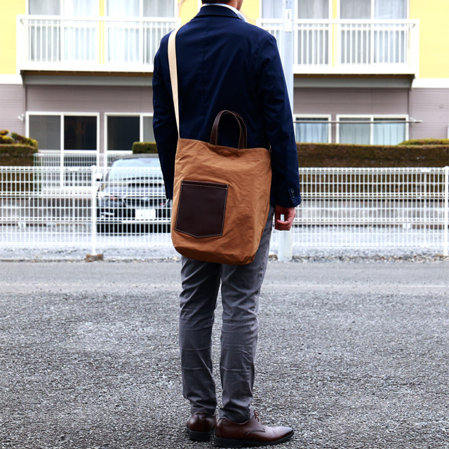 『ヴァレクトート』(全3色)塩縮加工ナイロン/A4サイズ対応 ラフに使える縦型トートバッグ ショルダーバッグ【AGILITY Affa(アジリティアッファ)】(0786)