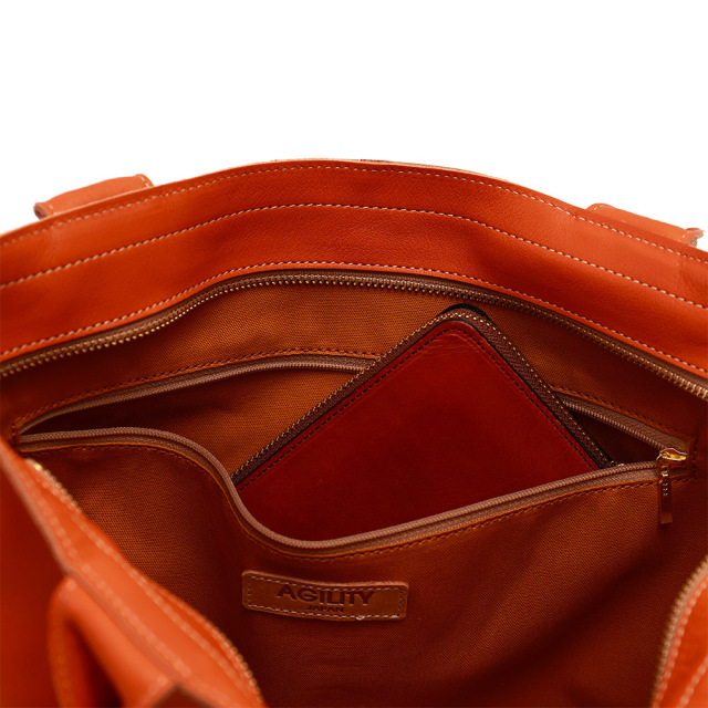 『ファシルトートL』(全3色)軽量ソフトヌメ/A4サイズ対応 シンプルなレザートートファスナー付き 本革 牛革 ファスナー付き 日本製【AGILITY affa(アジリティ アッファ)】(1009)