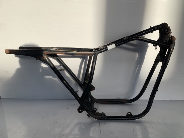 SUZUKI GS400 フレーム 旧車バイク絶版バイクのパーツショップ「エルオートパーツ」