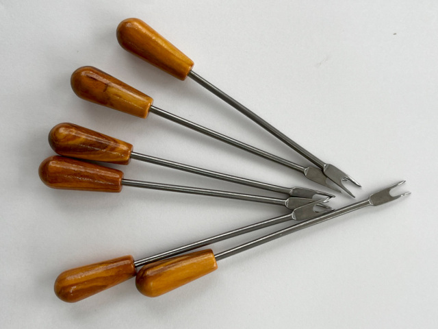 オリーブの木 ピック 単品(1本) アルテレニョ社 イタリア製 (Italian Pick Set 1pc made by Arte ...