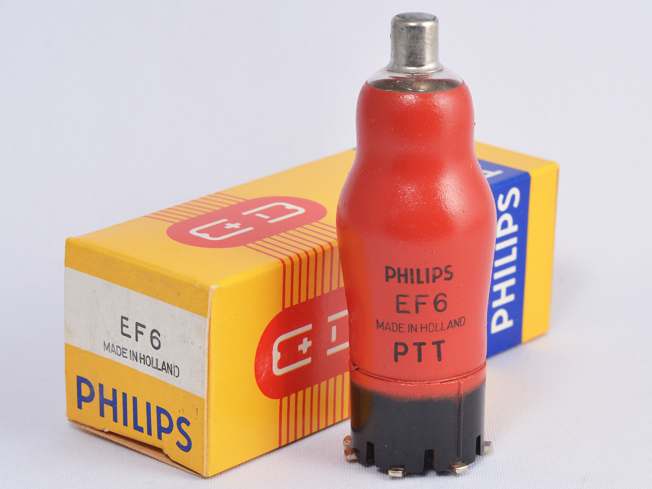 真空管 電圧増幅管 プリ管 EF6 Philips/本 フィリップス 元箱 新品
