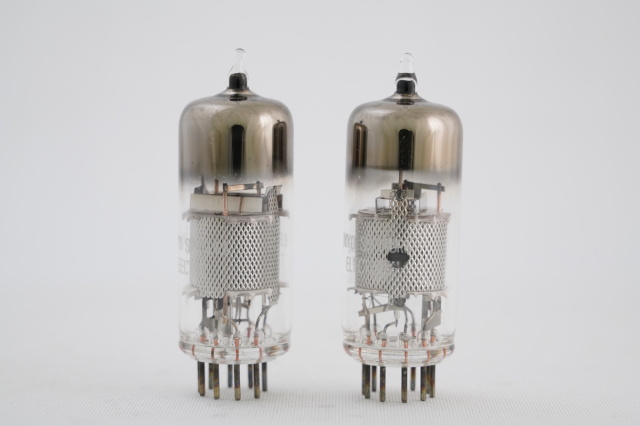 6EJ7 TOSHIBA 2本1組