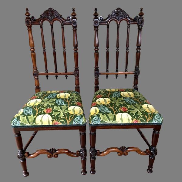 イギリス 1850年代 ローズウッド 19世紀中期のローズウッド製ハイバックチェア ペア