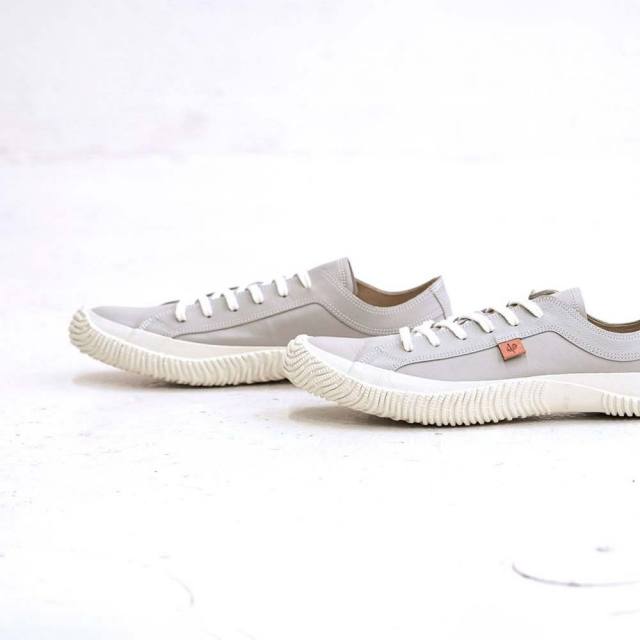 スピングルムーブ SPINGLE MOVE SPM-110 Light Gray メンズ レディース スニーカー SPM110-LGY | BOSTONCLUB 【公式】