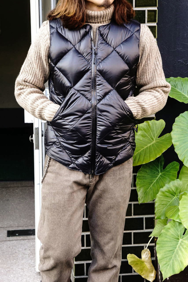 COMFY OUTDOOR GARMENT "INNER DOWN VEST" BLACK B.S.W. market place