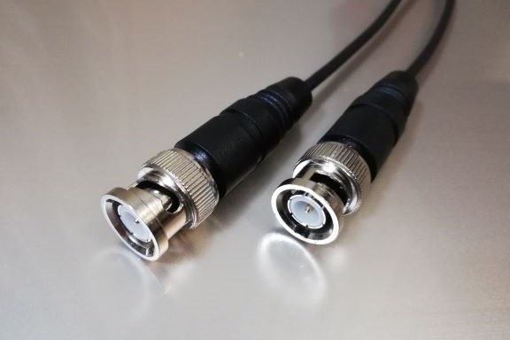 50オーム同軸ケーブル BNCオス－BNCオス （MIL規格RG-174電線タイプ、JIS規格1.5D-2V相当） ケーブルダイレクト