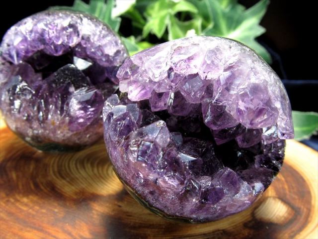 1個売り 笑口アメジスト 紫水晶 丸玉 重さ60g-70g 透明 愛の守護石 癒しと安らぎの石 ブラジル産 Comrose