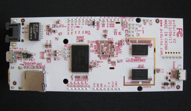 「格安」ARM/Cortex-A8・A10 pcDuino V2開発ボード