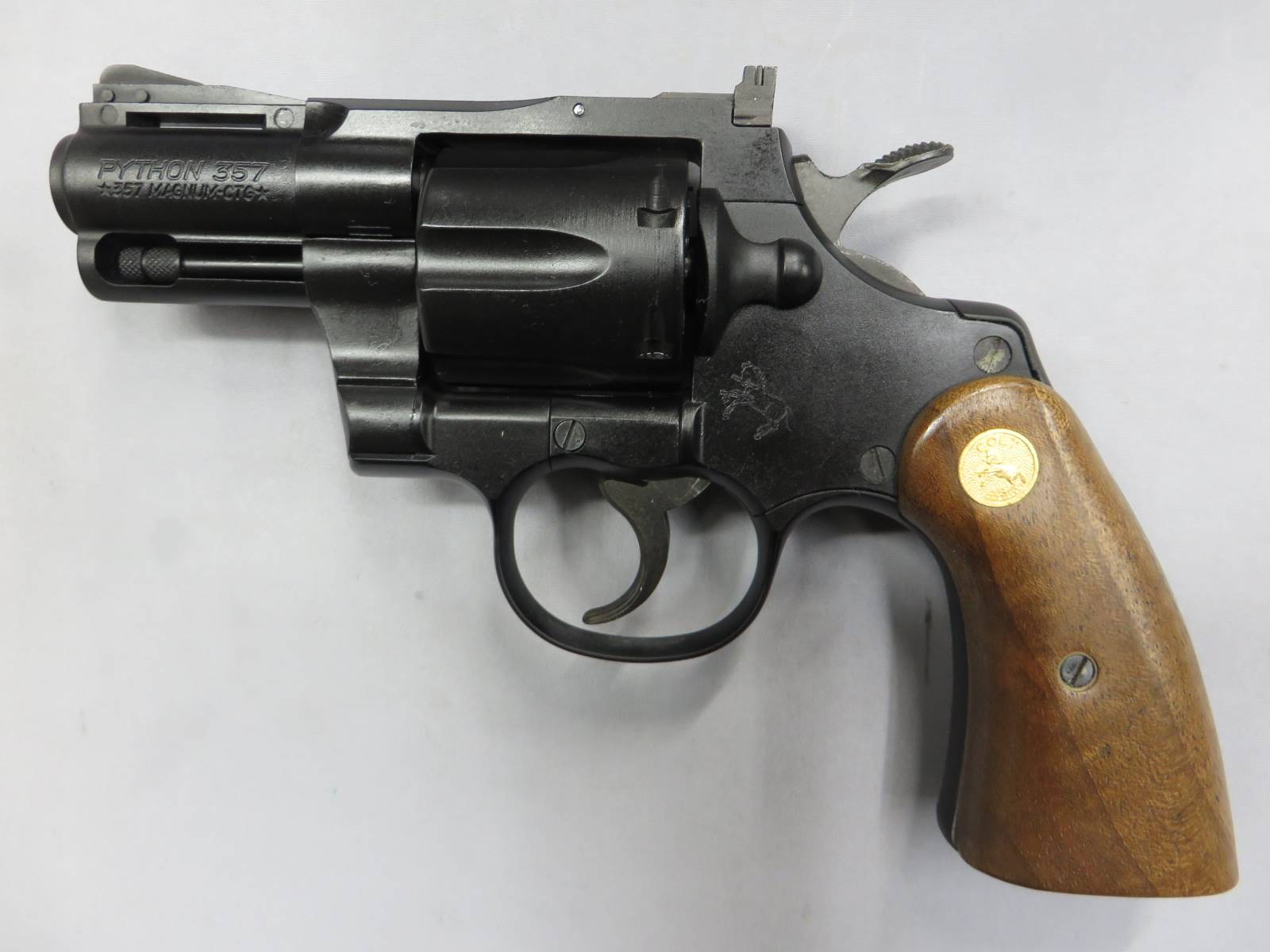 【MGC】コルト パイソン.357mag 2.5in サービスサイズ スムース木製グリップ付き