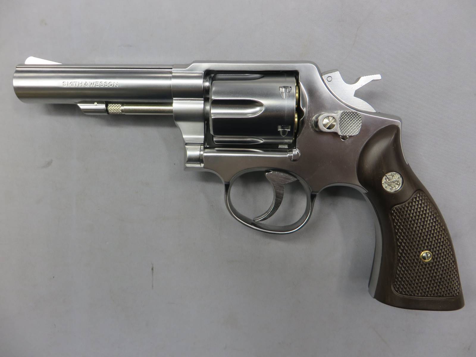 【マルシン】S&W M64 シルバーABS チェッカープラグリップ仕様 Xカートリッジ