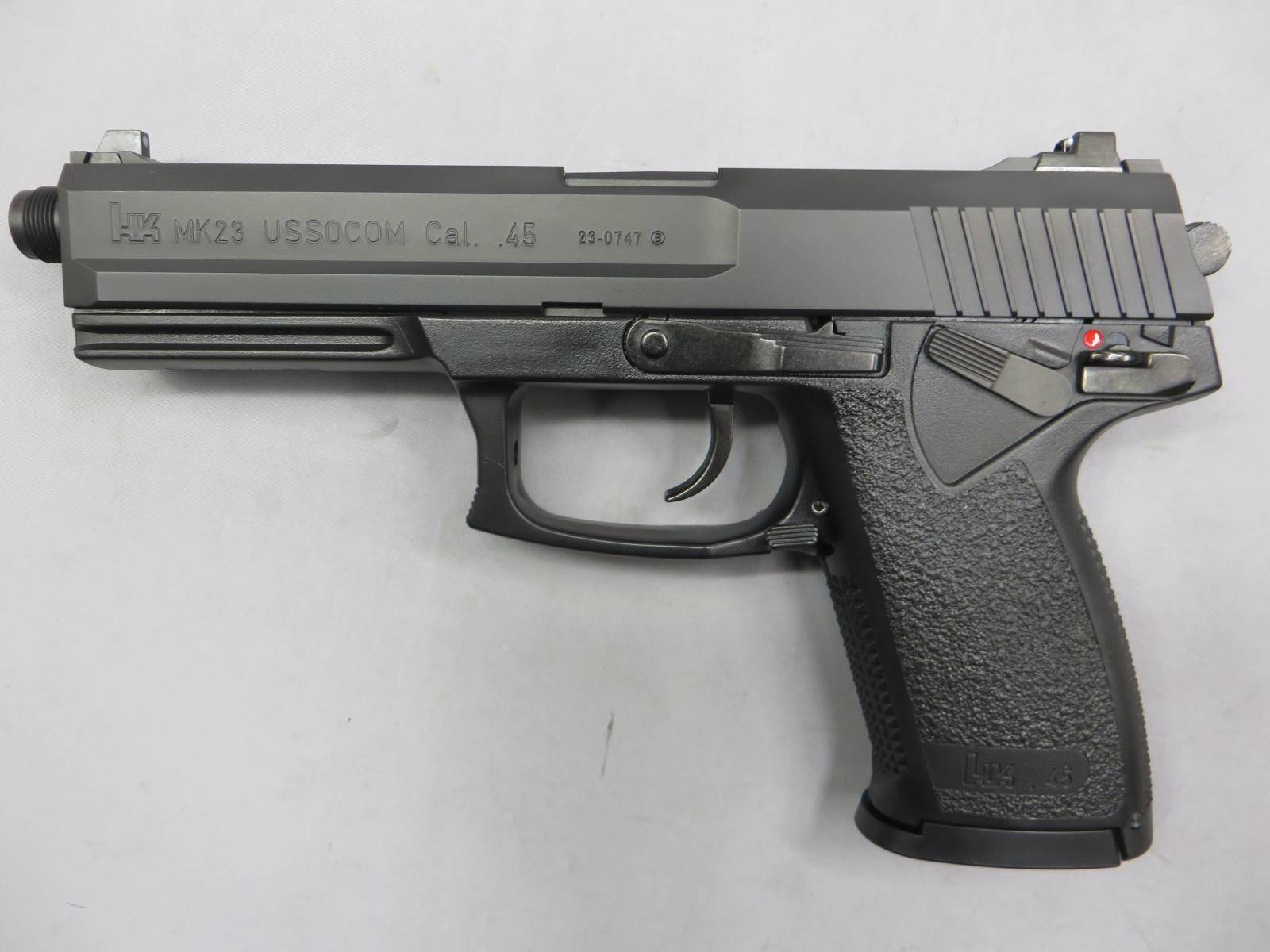 【KSC】MK23 SOCOMピストル CO2