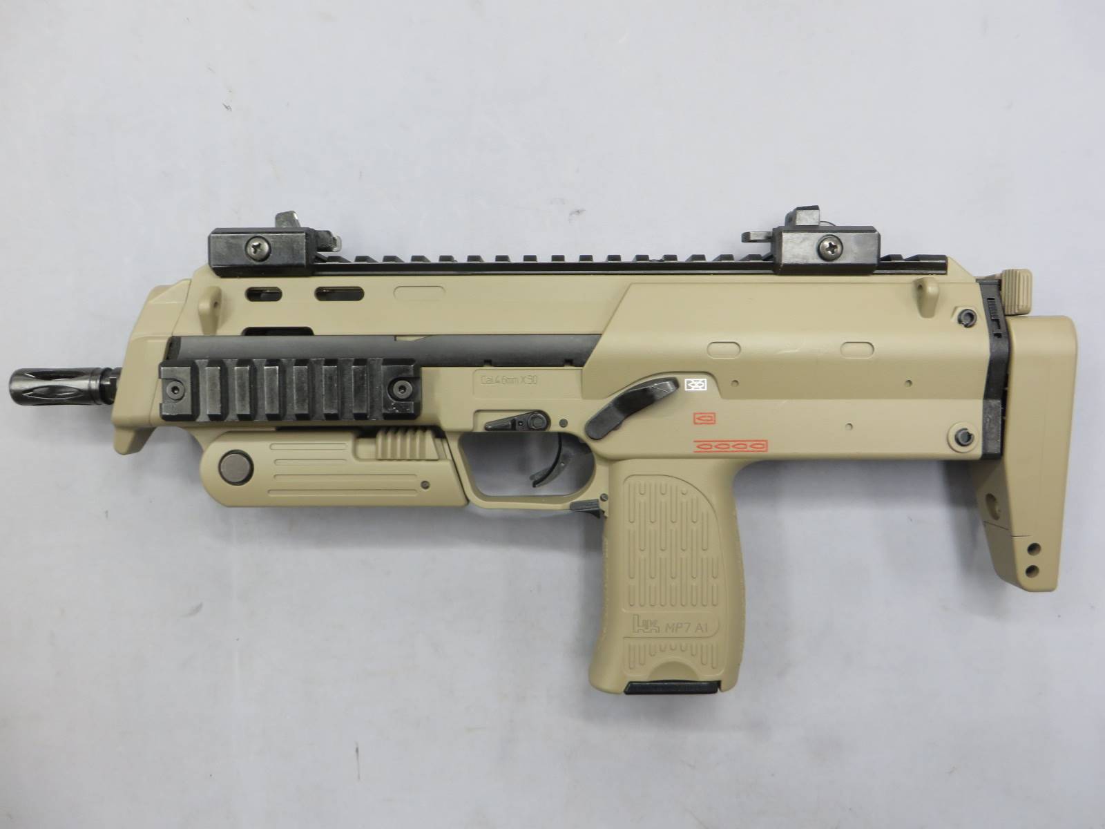 【東京マルイ】H&K MP7A1 TAN 電動コンパクトマシンガン