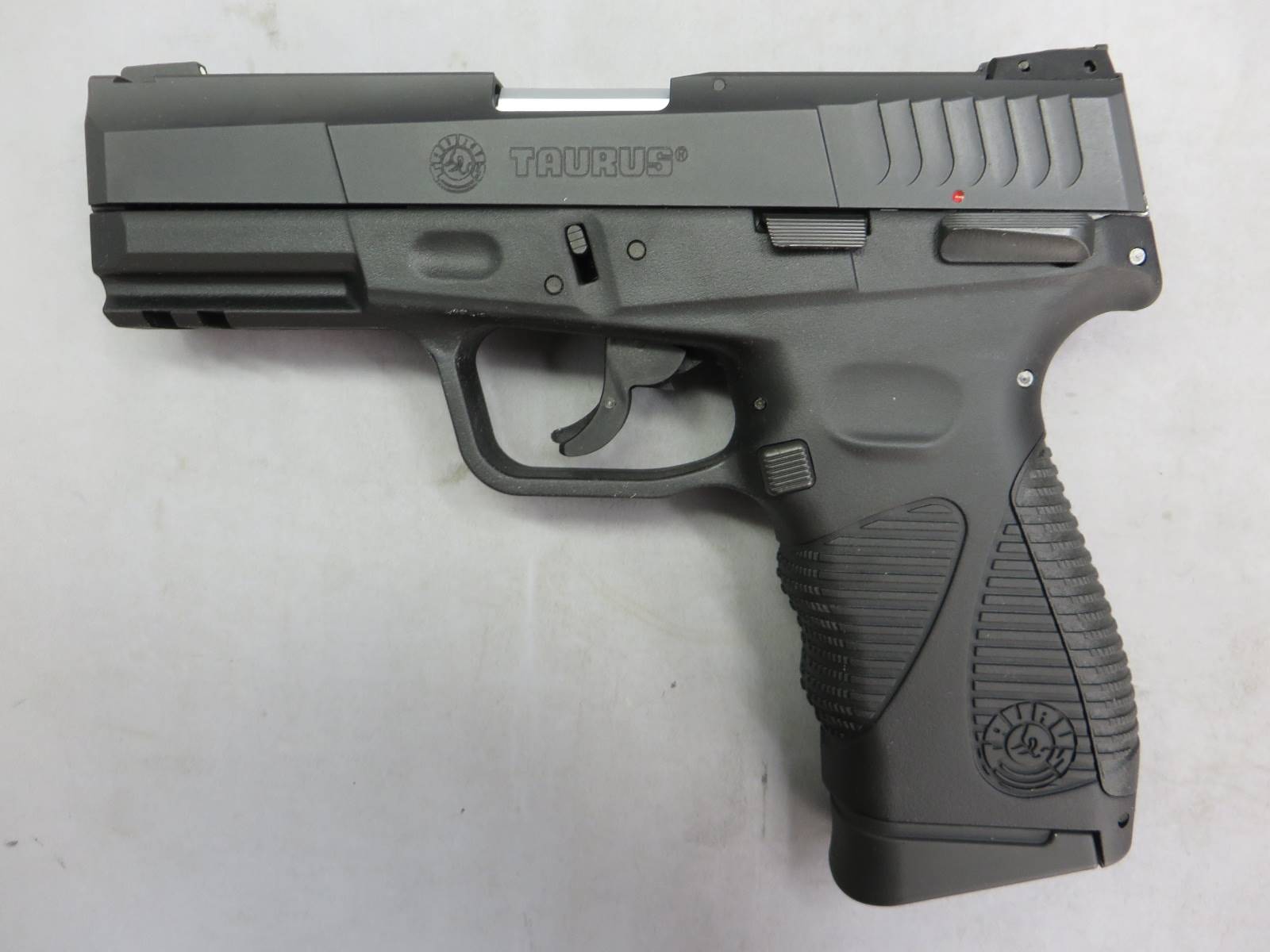 【KWC】TAURUS・トーラスPT 24/7 メタルスライド・リアル刻印 CO2