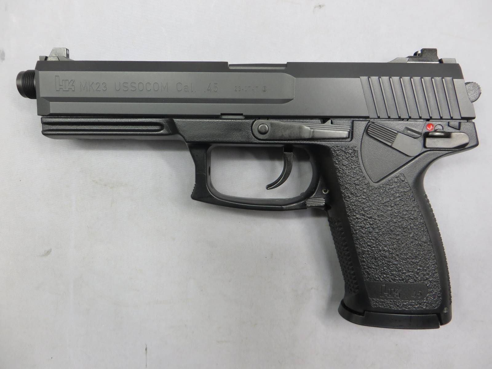 【KSC】MK23 SOCOMピストル CO2