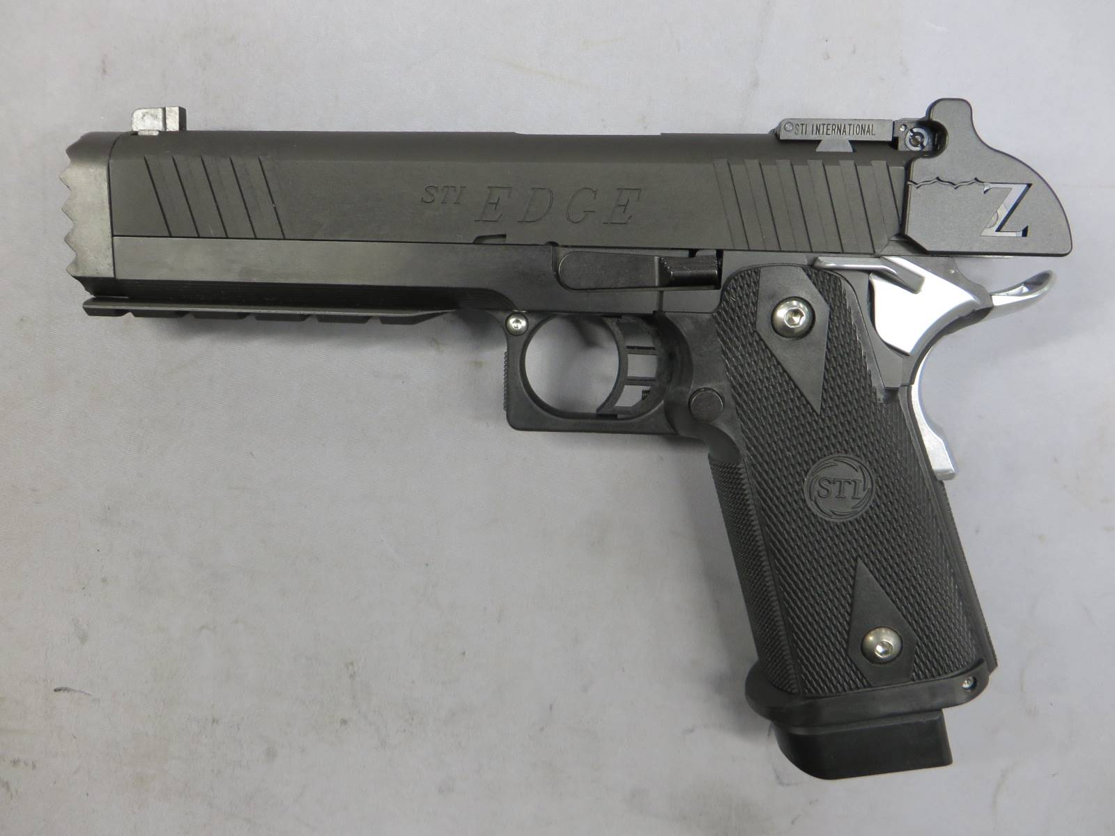 【KSC】STI ストライクガン スライドHW SYSTEM7