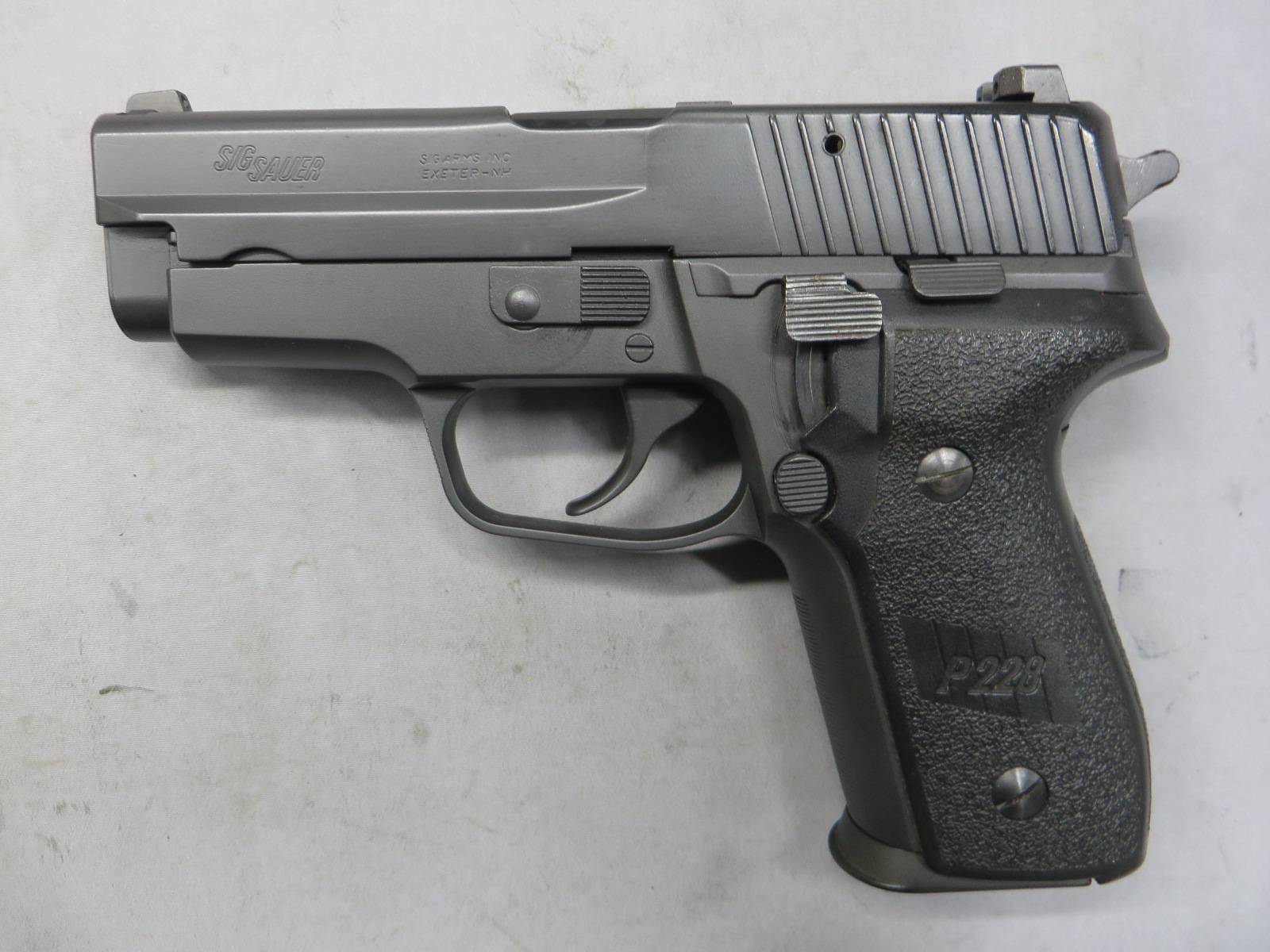 【タナカ】SIG SAUER P228 M11（現行マガジン）