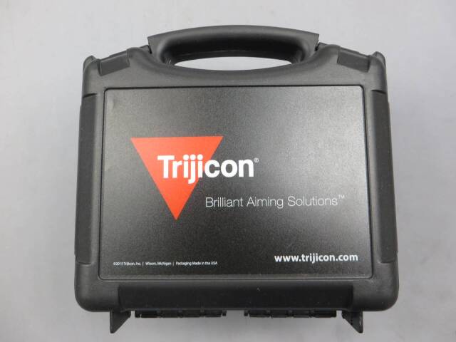 【Trijicon】3×30 ACOG スコープ TA33-C-400129 (実物）