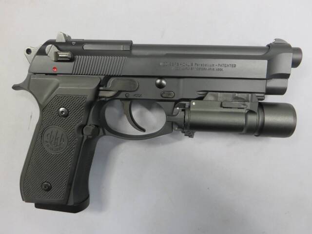 【ウエスタンアームズ】ベレッタM9A1 ウエポンライトモデル