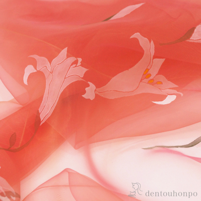 送料無料】 天女の羽衣 加賀友禅染ショール 手描き ゆり 中 / 工房久恒