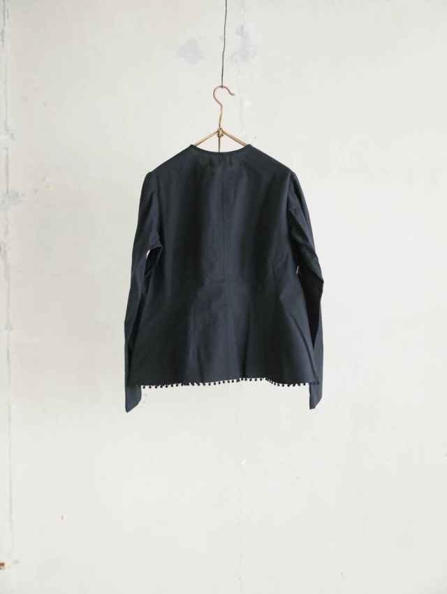 SUSURI ススリ / コミブラウス black