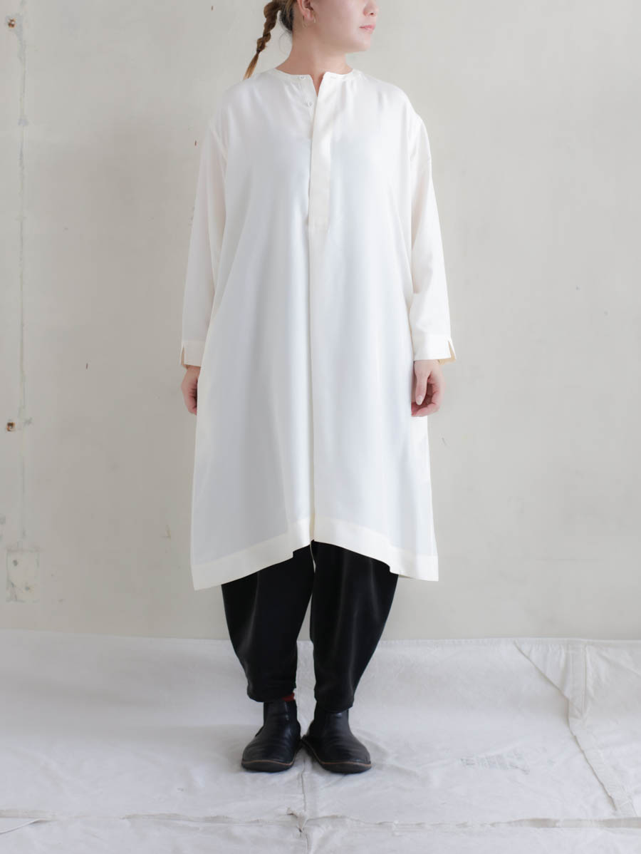 Yoli ヨリ｜Silk flare tunic ホワイト