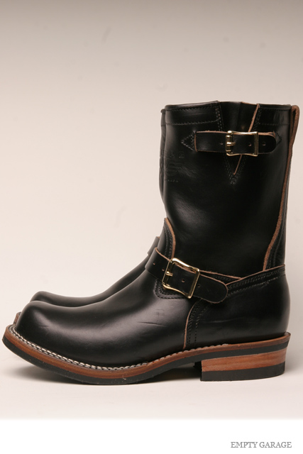 VIBERG ヴァイバーグ ENGINEER 9" TURNED UP TOE BLACK CHROMEXCEL CAT'S PAW