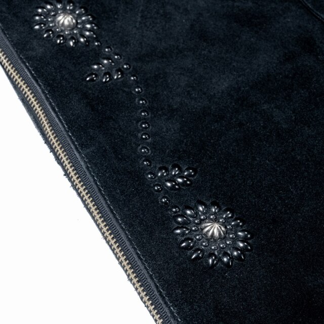 HTC BLACK STUDS CLUTCH BAG Black Rough Out