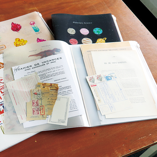 STUDY HOLIC A4ジップファイル ST-059【大人文具】 | デザインステーショナリーのGreenFlash(グリーンフラッシュ)