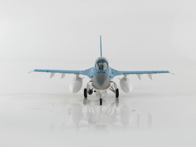 HOBBY MASTER 1/72 (ダイキャスト製) 航空自衛隊 XF-2B 複座支援戦闘機 "#63-8102 A.D.T.W." ガリバー