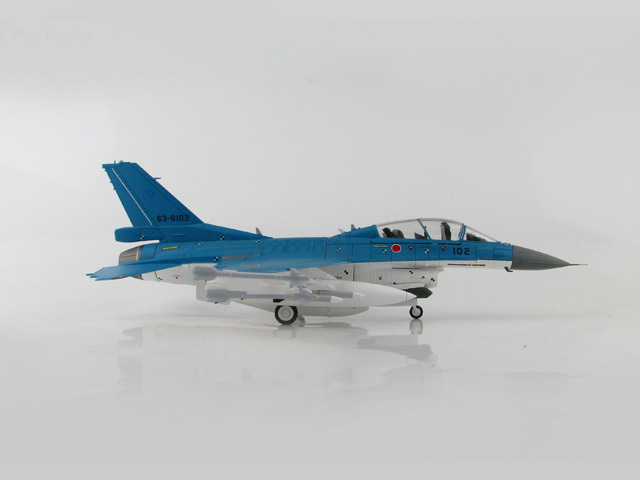 HOBBY MASTER 1/72 (ダイキャスト製) 航空自衛隊 XF-2B 複座支援戦闘機／空対空ミサイル "63-8102 A.D.T.W." ガリバー