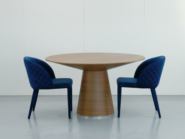 HOLD chair ホールドチェア moda en casa モーダエンカーサ／椅子 HAPPY TIME DIRECTION （ハッピータイムディレクション）