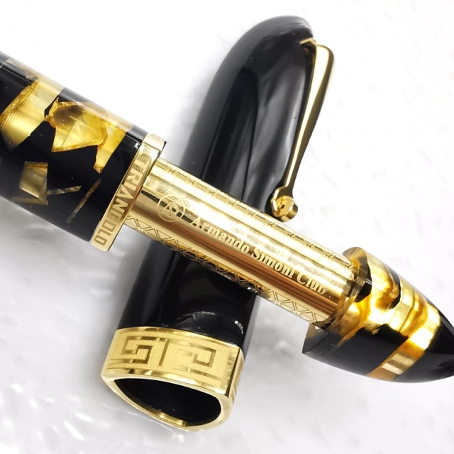アルマンドシモーニクラブ 限定生産品 トリアンゴロ ブラックルーセンス セルロイド 万年筆 ASC Triangolo Black ...
