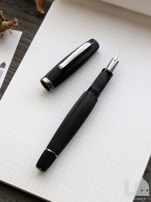 スクリーボ 限定生産品 ラ・ドッタ ドムス 万年筆 14Kフレックス/18K SCRIBO La Dotta Domus Fountain Pen
