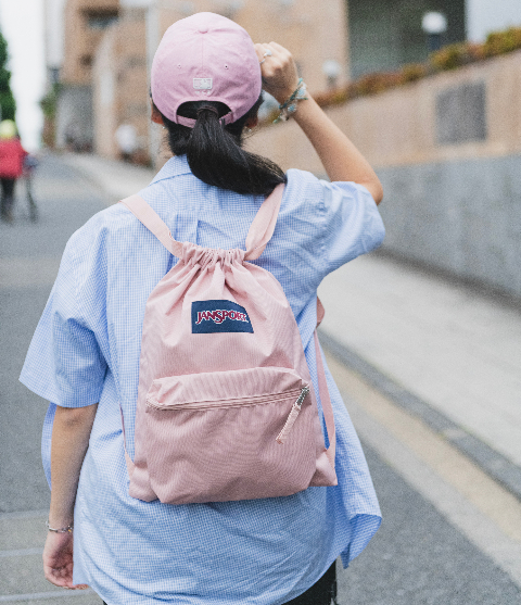DRAW SACK（ドローサック） MISTY ROSE (ピンク) |【公式通販】JANSPORT（ジャンスポーツ)日本公式オンラインショップ
