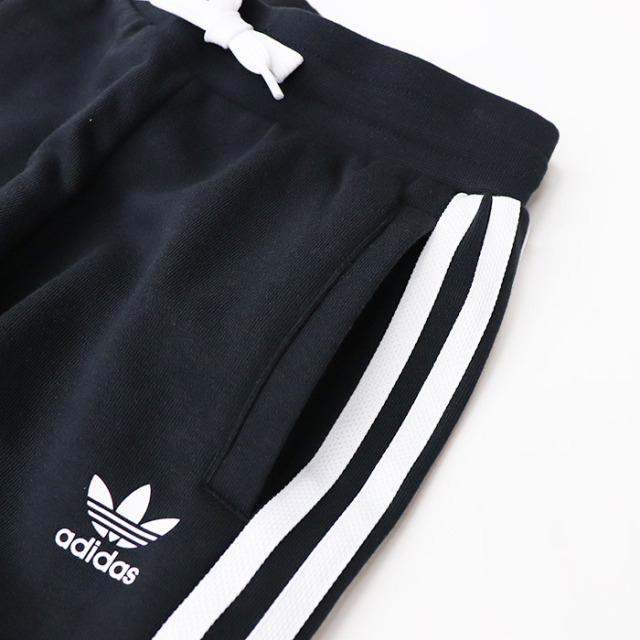 adidas Originals アディカラー ショーツ & Tシャツ セットアップ RW129
