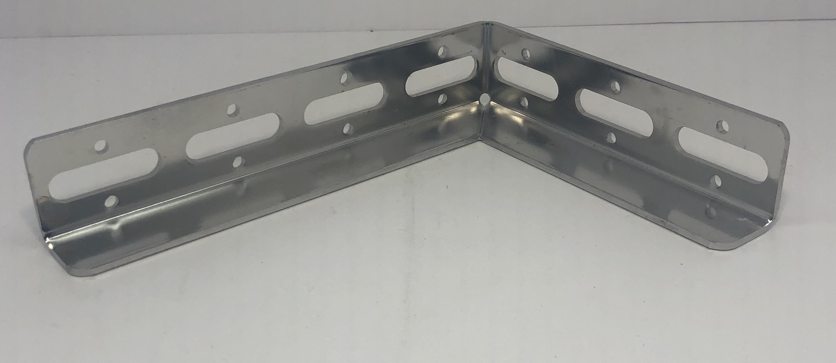 L型アングル SUS 2型 片穴 管材市場