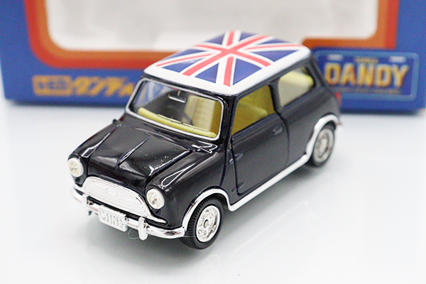 ミニカーショップ ケンボックス ダンディ★F22★モーリスミニクーパーS Mk-1 (黒/ユニオンジャック/ヘッドライト ダイヤカット) ※1/43スケール・ワンオーナーモデル・きれいです・箱 ...