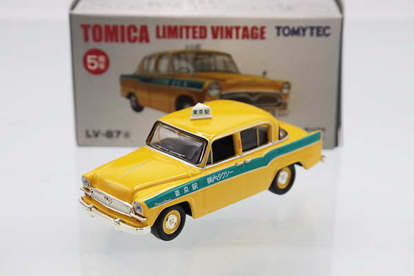 ミニカーショップ ケンボックス トミカリミテッドヴィンテージ★LV-87a★トヨぺットクラウン(構内タクシー) ※箱少スレ、少汚れ・買取品 ...