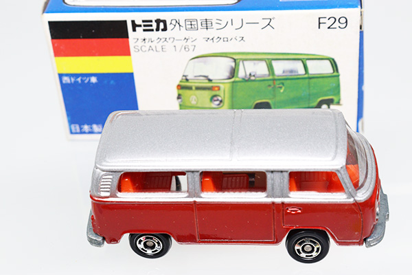 ミニカーショップ ケンボックス トミカ 青箱★F29★フォルクスワーゲンマイクロバス(赤メタ/銀)※F29-1-6・G124バケーションセット ...