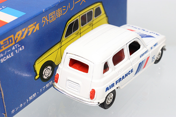 ミニカーショップ ケンボックス ダンディ★F15★ルノー4TL(白/AIR FRANCE)※現状渡しMinicar shop KENBOX TOMICA