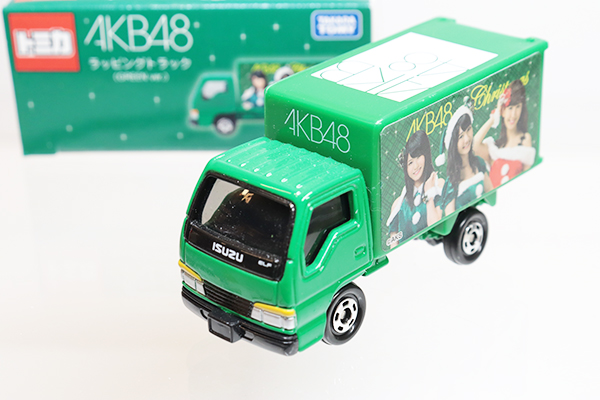ミニカーショップ ケンボックス トミカ 特注・その他★★三菱ふそうキャンター AKB48ラッピングトラック GREEN ver(横山由依、小嶋陽菜、柏木由紀) ※買取品・現状渡しMinicar ...