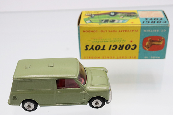 ミニカーショップ ケンボックス CORGI TOYS★450★AUSTINMINI VAN ※塗装少荒れ・箱スレ、少汚れ・買取品・現状渡し ...