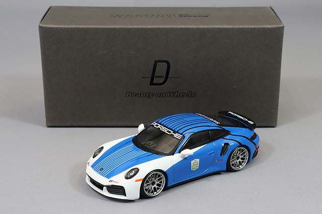 D MODEL 1/64 ポルシェ 911 ターボ S セーフティーカー