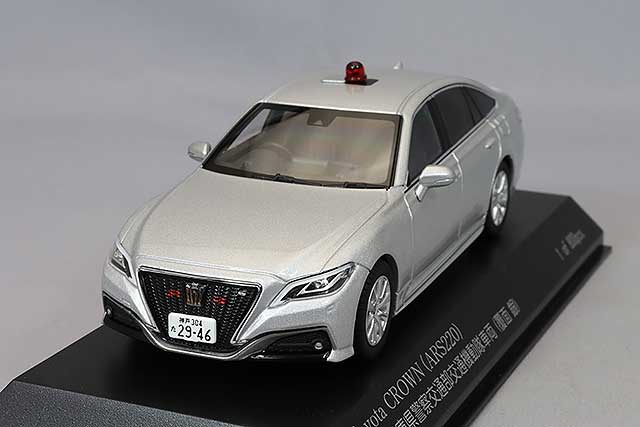 RAI'S 1/43 トヨタ クラウン (ARS220) 2022 兵庫県警察交通部交通機動隊車両 (覆面 銀)