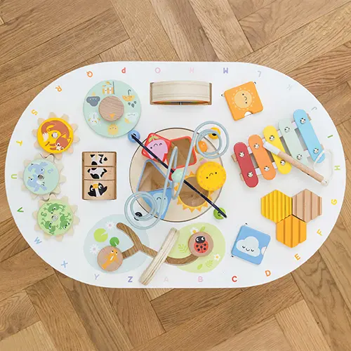 アクティビティテーブル LE TOY VAN｜木のおもちゃのお店KURABOKKO