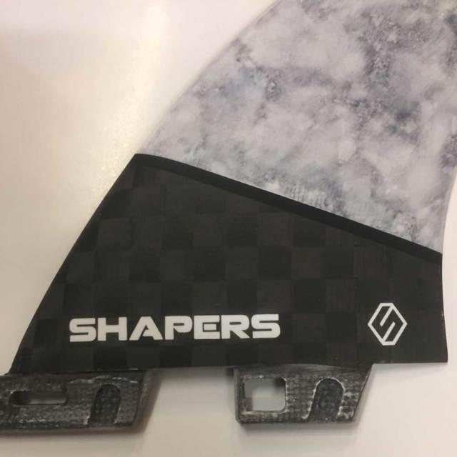 SHAPERS FINS PIVOT MEDIUM S2BASE FCS2タイプ 3フィン/シェーパーズフィン ピボット ショートボード サーフィン