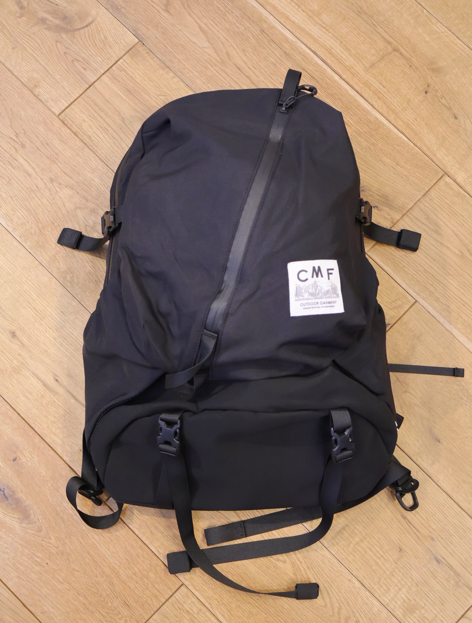 CMF OUTDOOR GARMENT 「 WEEKENDERZ 20 BALLISTIC NYLON 」 バックパック