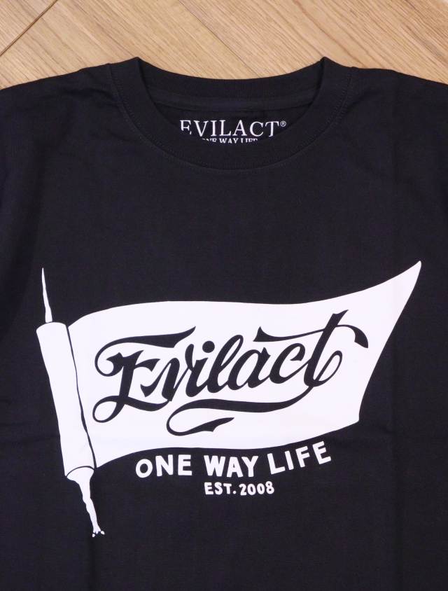 EVILACT 「EVILACT FLAG SS」 プリントティーシャツ