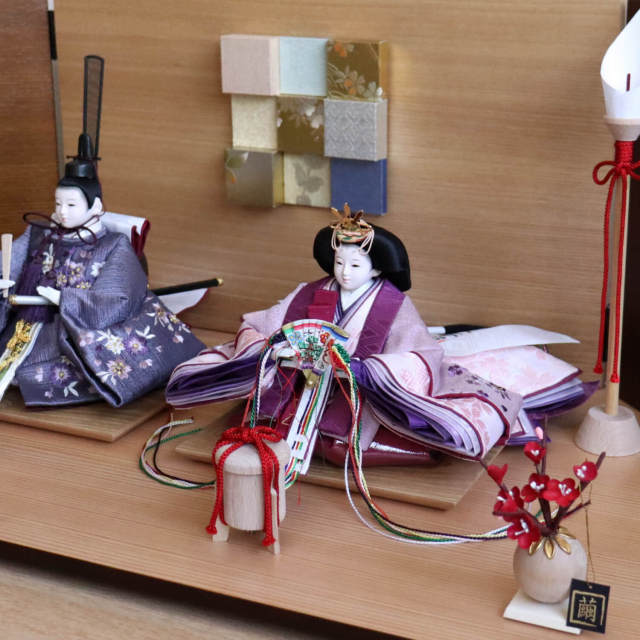 内閣総理大臣賞受賞作家 松宝作 25号 芥子 つむぎ桜刺繍 屏風 繭玉紅白梅 増村人形店 雛人形 10000943 ひな人形 五月人形の増村人形店