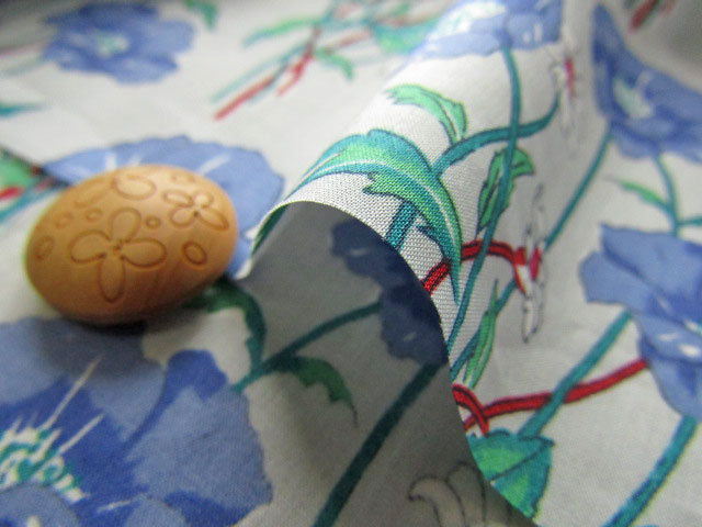 LIBERTY タナローン 2017＊春夏追加柄＊ ≪Poiret≫ (ポアレ)3330109-90ET